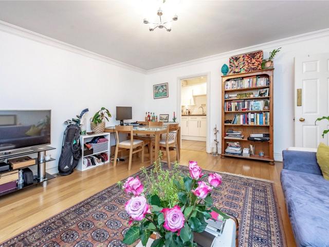 Apartment at Drummond Gate, City of Westminster