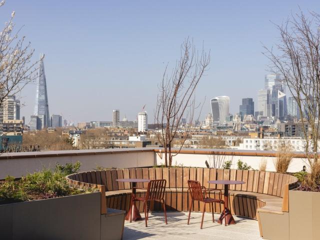 Apartment at Drummond Road, Greater London