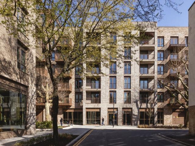 Apartment at Drummond Road, Greater London