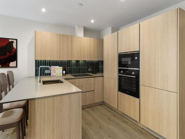 Apartment at Drummond Road, Greater London