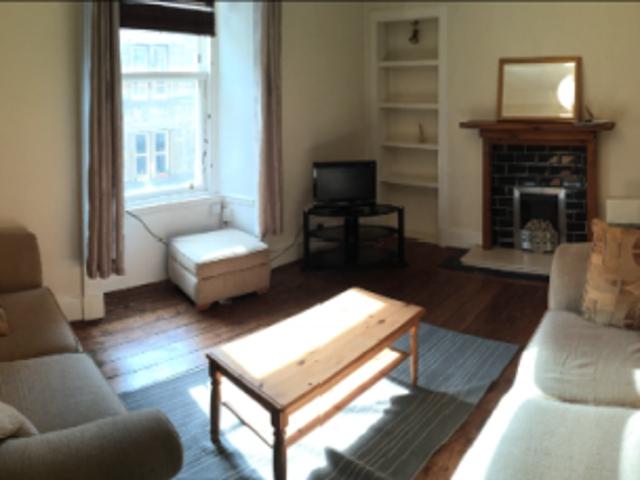 Apartment at Drumdryan Street, City of Edinburgh