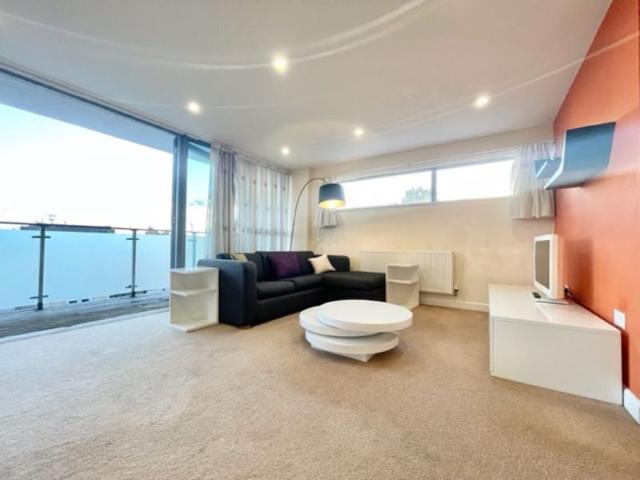 Apartment at Dragonfly Close, Greater London