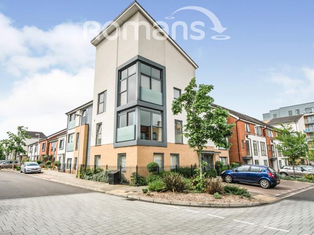 Apartment at Drake Way, Reading