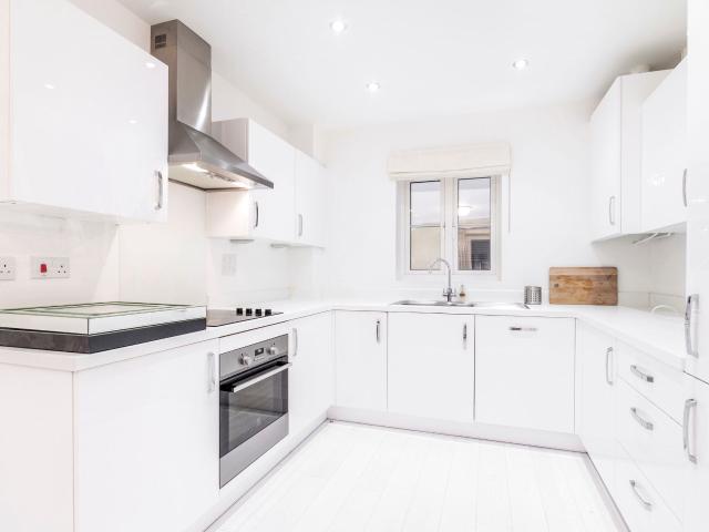 Apartment at Draper Crescent, Wokingham