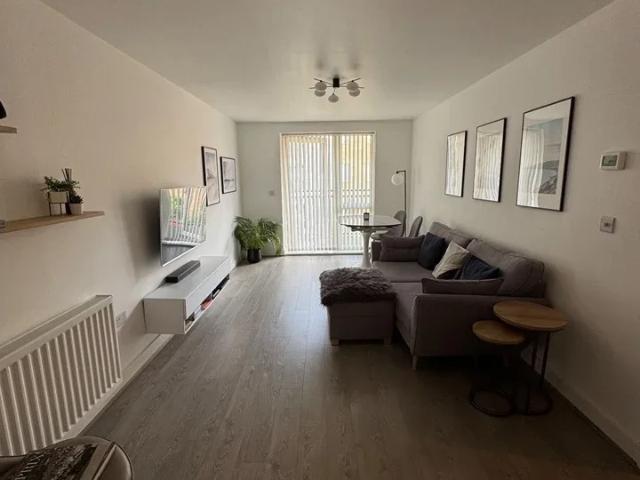 Apartment at Drapers Road, Greater London