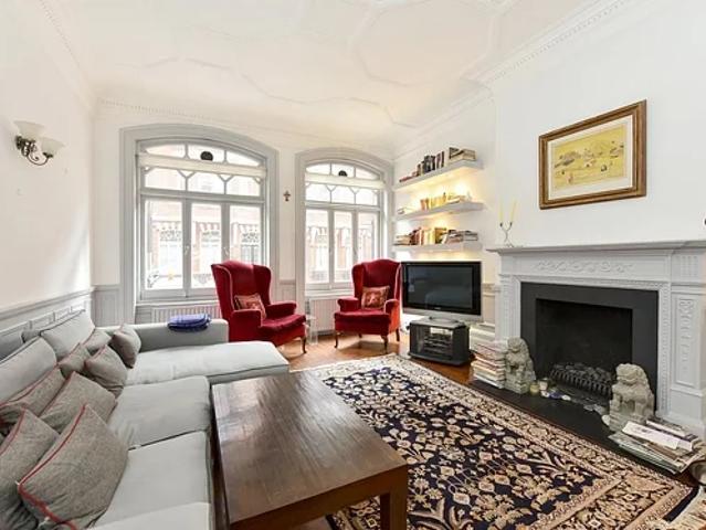 Apartment at Draycott Place, Greater London