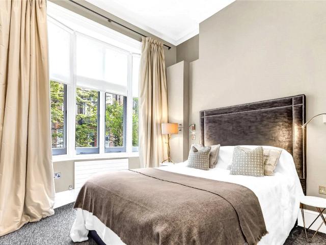 Apartment at Draycott Place, Greater London