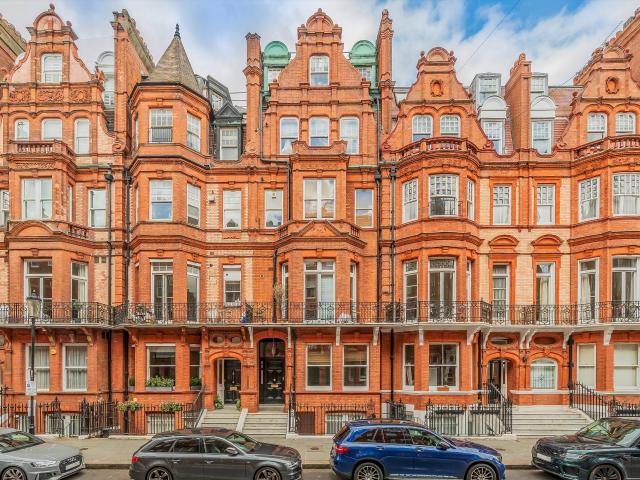 Apartment at Draycott Place, Greater London