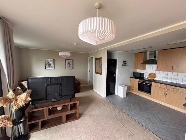 Apartment at Drayton Park, Greater London