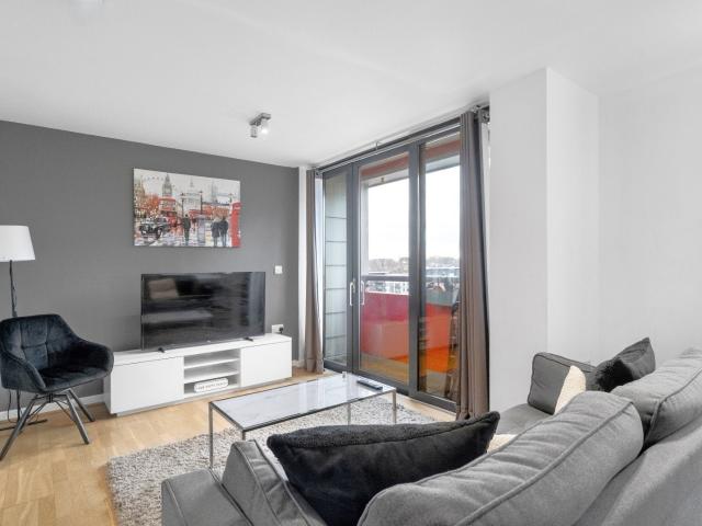 Apartment at Drayton Park, Greater London