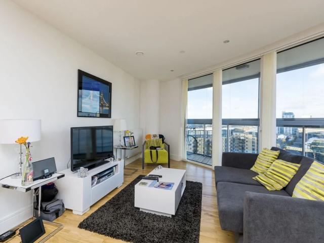 Apartment at Dreadnought Walk, Greater London