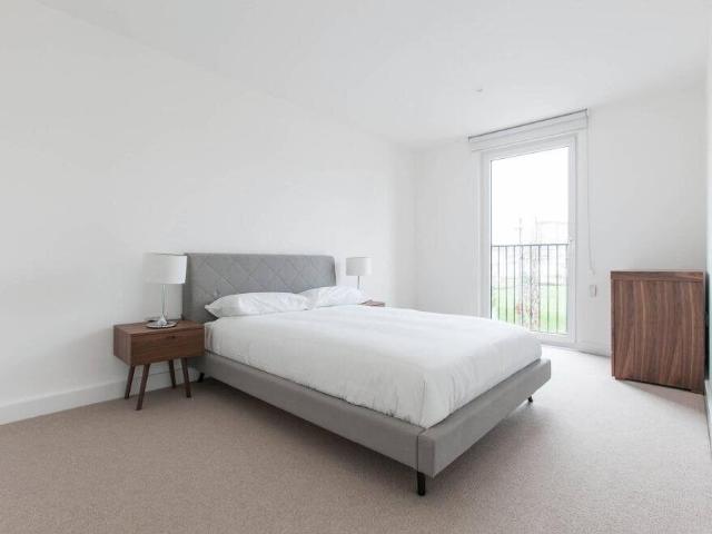 Apartment at Duke of Wellington Avenue, Greater London