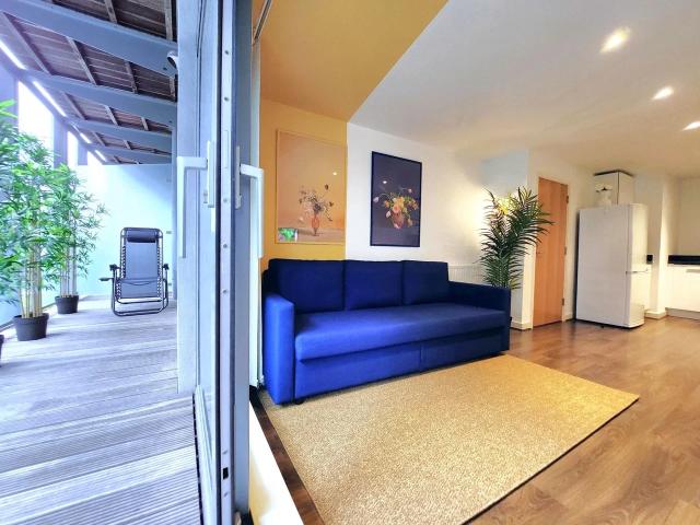 Apartment at Duke of Wellington Avenue, Greater London