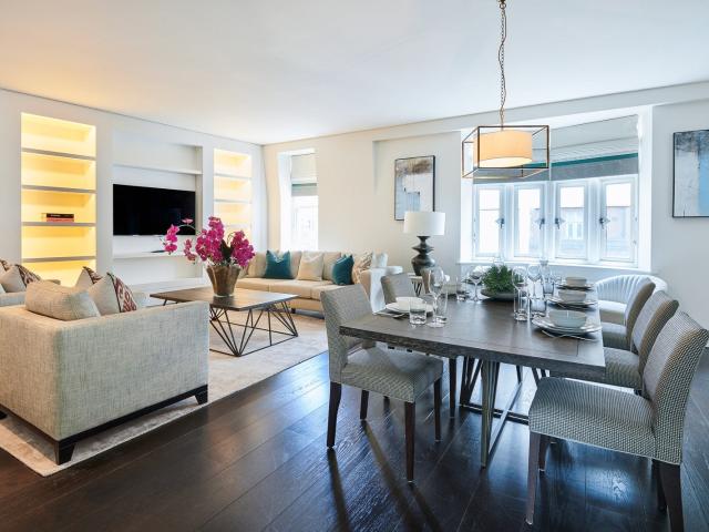 Apartment at Duke Street, City of Westminster