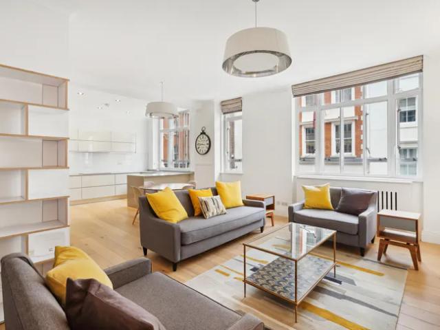 Apartment at Duke Street St James's, City of Westminster
