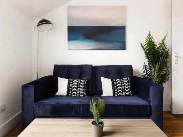 Apartment at Dukes Avenue, Greater London