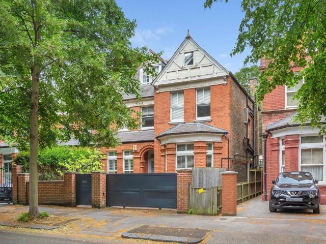 Apartment at Duke's Avenue, Greater London