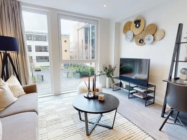 Apartment at Dumballs Road, Cardiff
