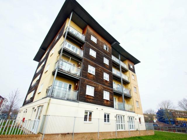 Apartment at Dumballs Road, Cardiff