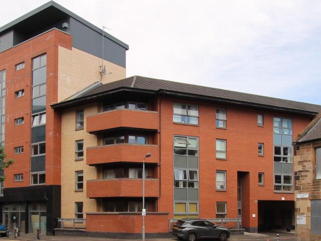 Apartment at Dunaskin Street, Glasgow
