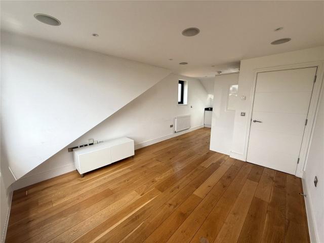 Apartment at Dunbar Road, Greater London