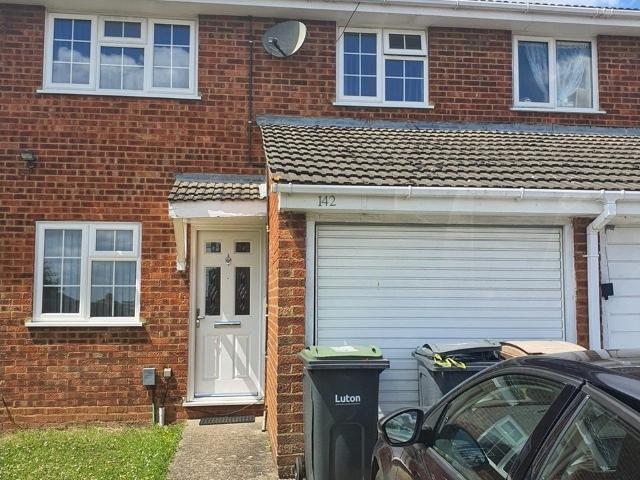 House at Dunsmore Road, Luton