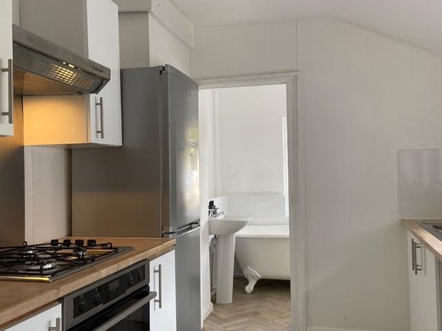 Apartment at Dunstable Road, Luton