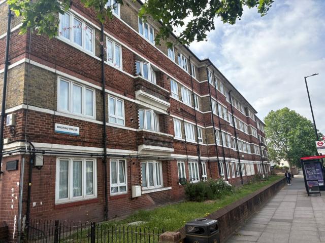 Apartment at Dunton Road, Greater London
