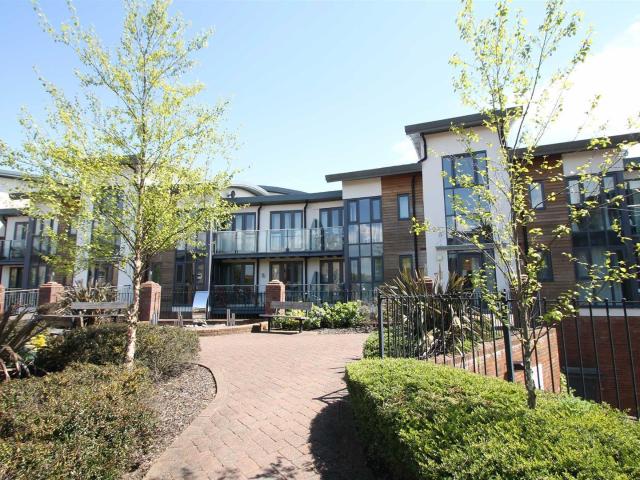 Apartment at Dunthorne Way, Shenley Church End