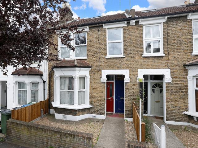 Apartment at Dupree Road, Greater London