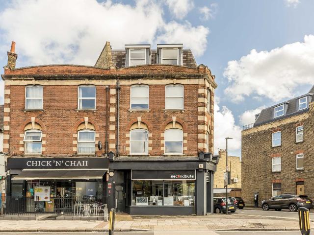 Apartment at Durnsford Road, Greater London