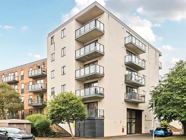 Apartment at Durnsford Road, Greater London