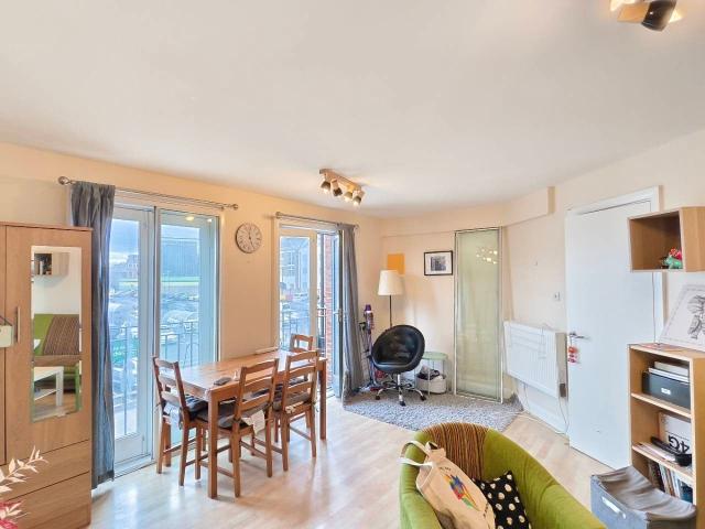 Apartment at Durward Street, Greater London