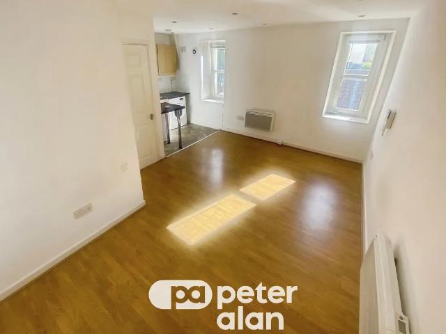 Apartment at Dyffryn Street, Mountain Ash