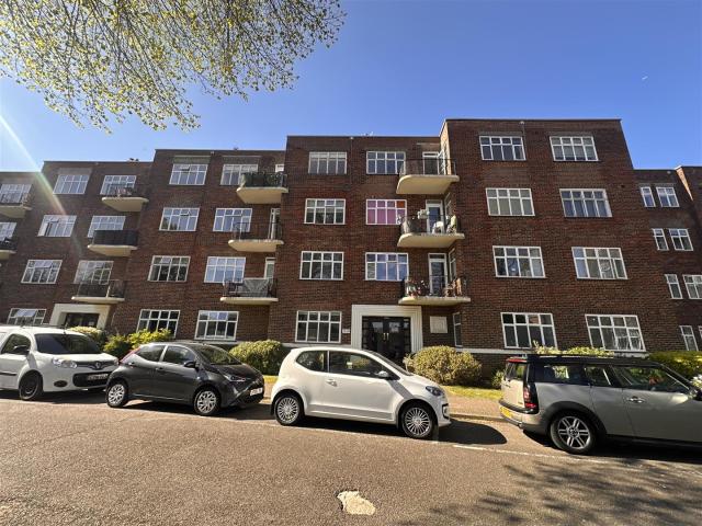 Apartment at Dyke Road, Brighton