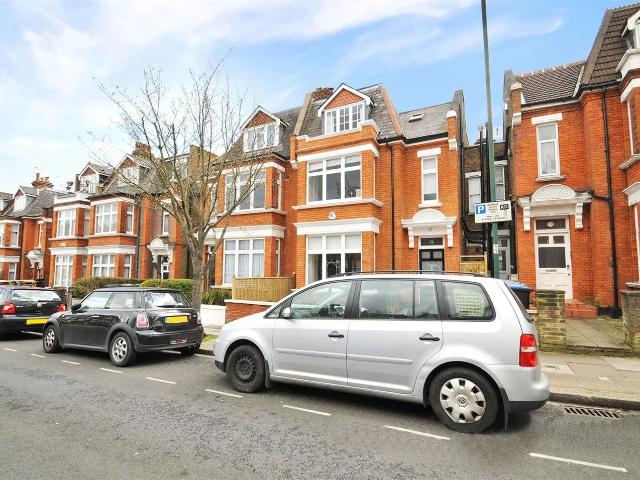 Apartment at Dyne Road, Greater London