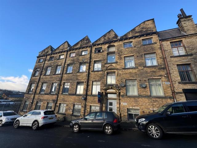 Apartment at Dyson Street, Bradford