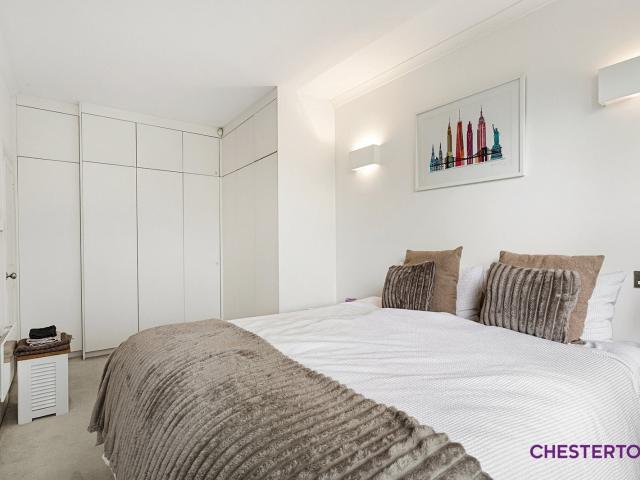 Apartment at Embankment Gardens, Greater London