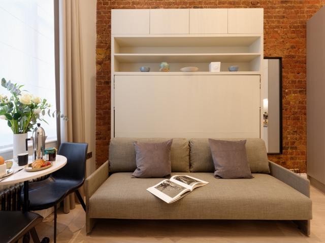 Apartment at Emperor's Gate, Greater London