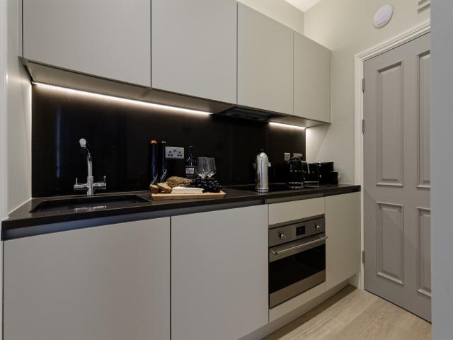 Apartment at Emperor's Gate, Greater London