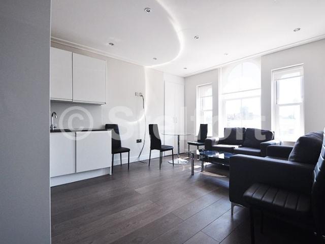 Apartment at Empire Square, Greater London