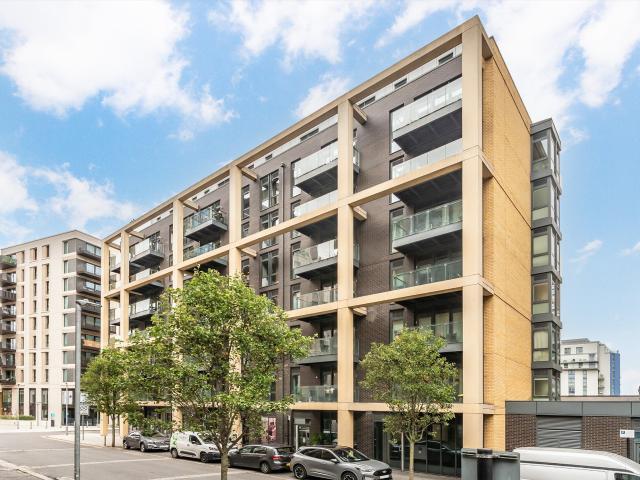 Apartment at Enterprise Way, Greater London