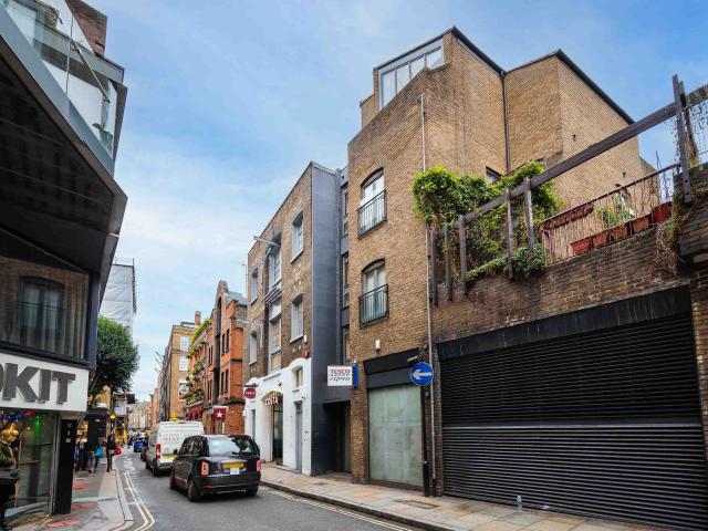 Apartment at Endell Street, Greater London