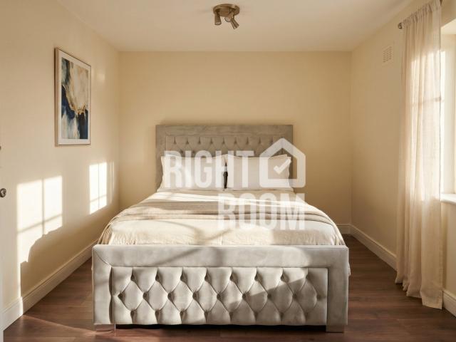 Apartment at Endymion Road, Greater London