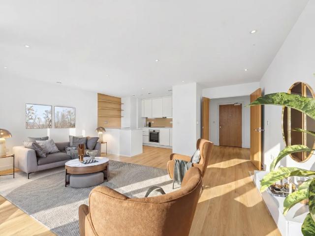 Apartment at Endymion Road, Greater London