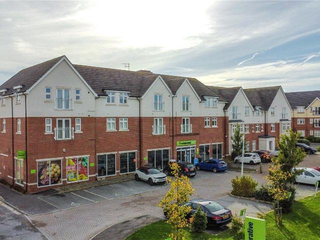 Apartment at Englefield Place, Woodley