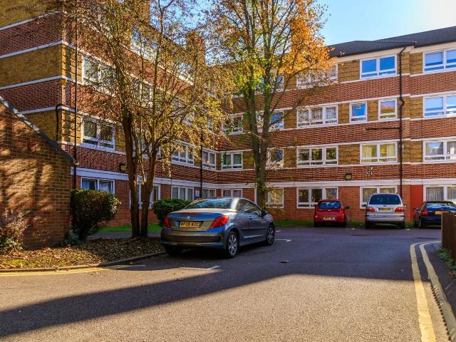 Apartment at Enid Street, Greater London