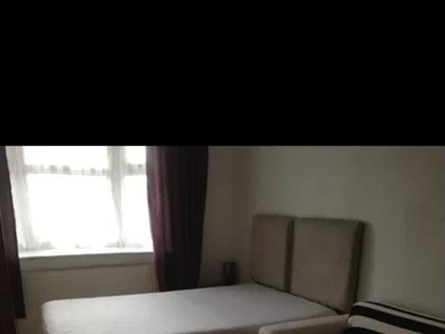 Apartment at Ennerdale Avenue, Greater London