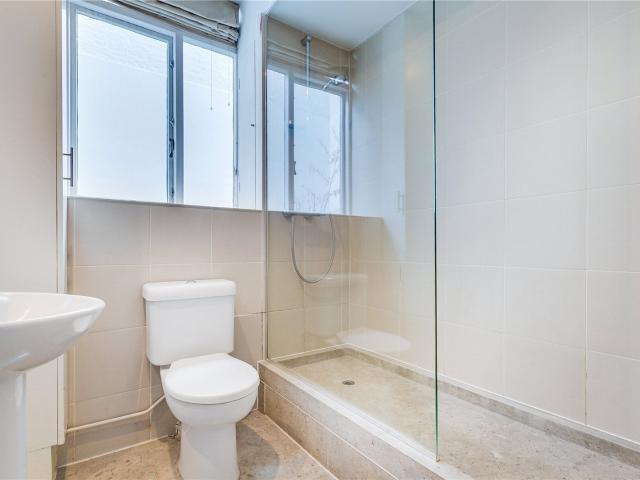 Apartment at Ennismore Gardens Mews, City of Westminster