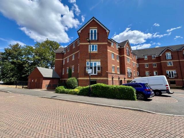 Apartment at Eaton Avenue, Slough